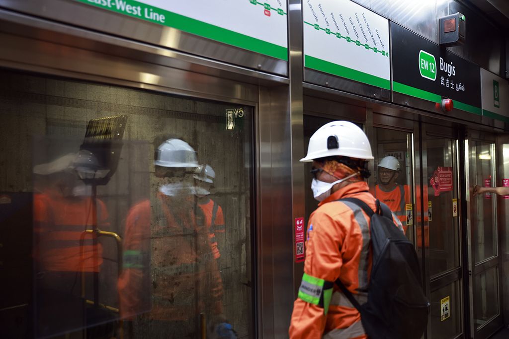 How SMRT does rail maintenance while Singapore sleeps