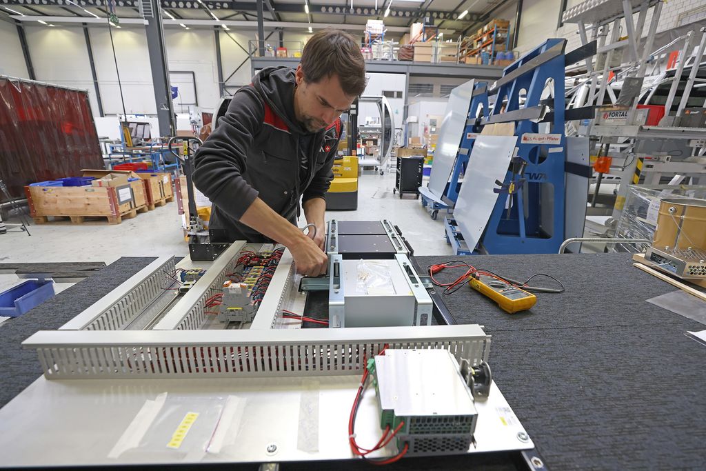 How S’pore’s new SkyOrb cable cars were made