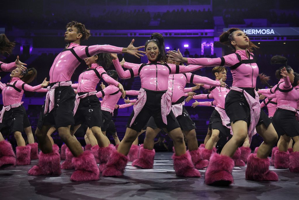 Super sync: Every dancer counts in Super 24 face-off